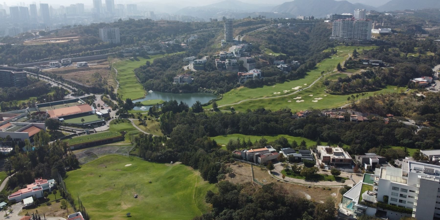 Descubre Central Park Bosque Real: el lugar donde te gustaría vivir